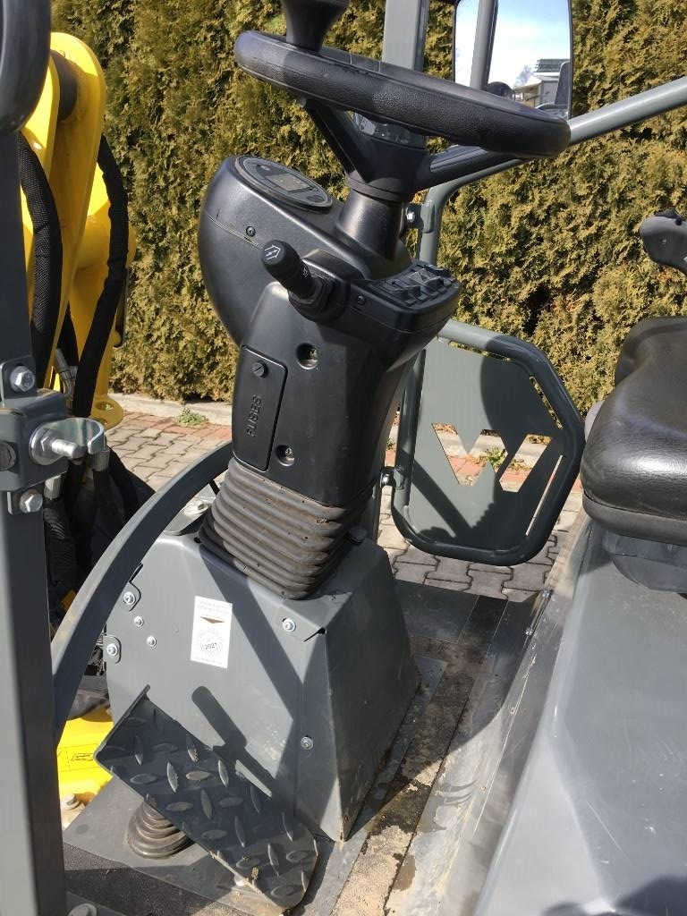 Wacker Neuson WL20e - Wheel Loaders - Products - Wacker Neuson