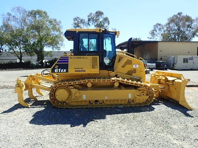 Komatsu D61EX-24