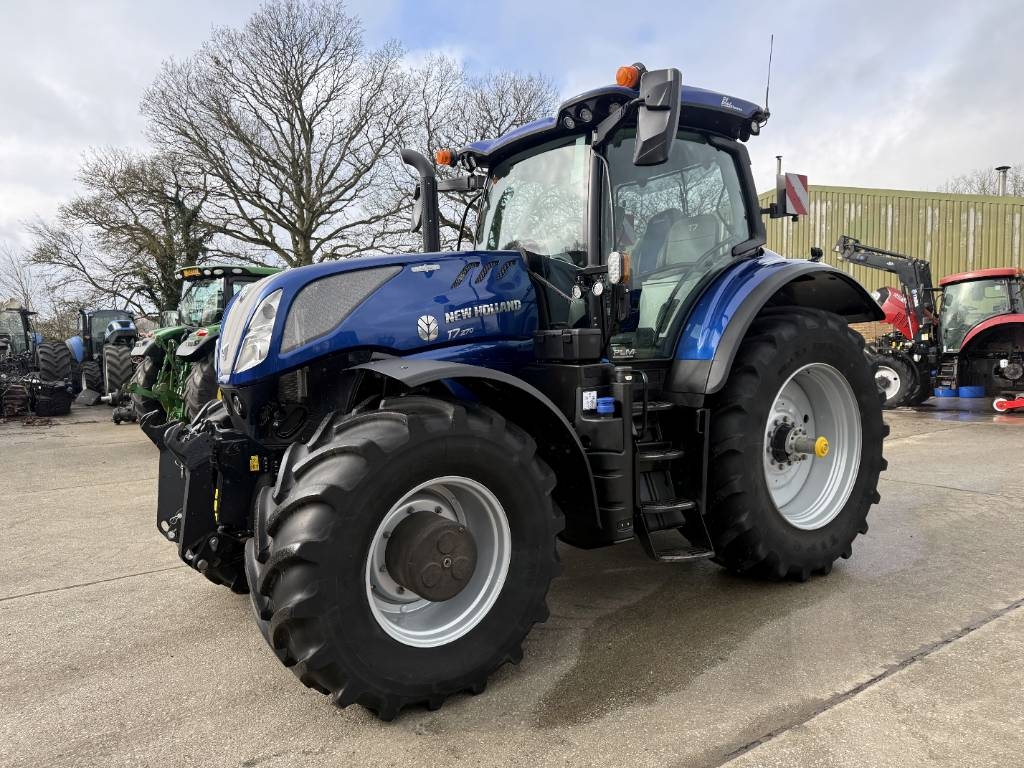 New Holland T 7.270 PLM - Tractors - Agriculture - Mark Hellier