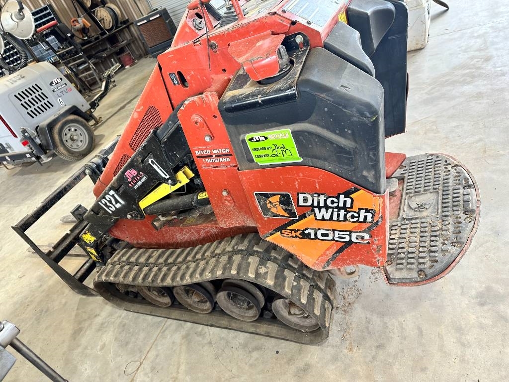 Ditch Witch SK 1050