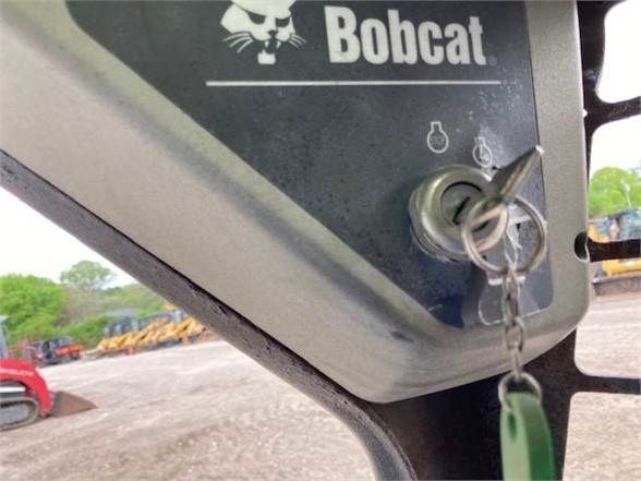 Bobcat T140