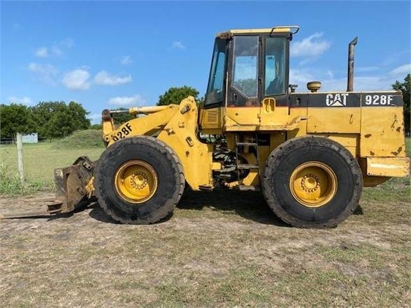 CAT 928F
