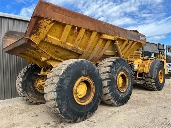 CAT D400E