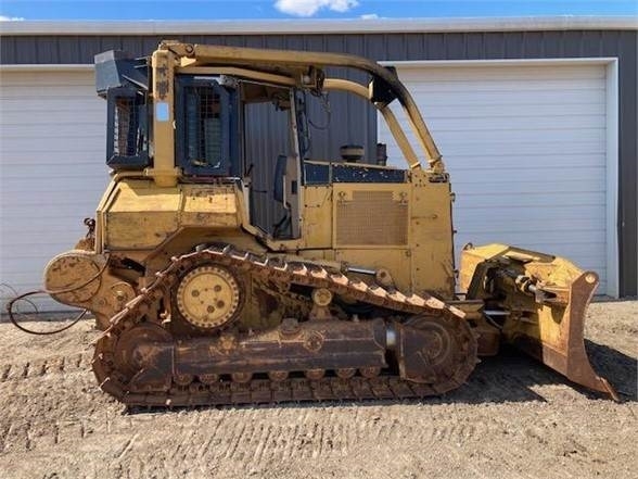 CAT D5M XL