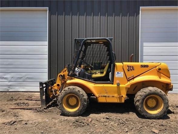 JCB 520