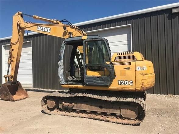 John Deere 120C