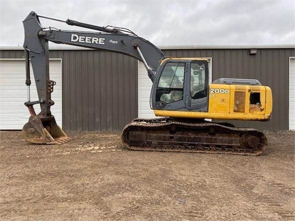 John Deere 200D LC