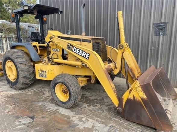 John Deere 210LE