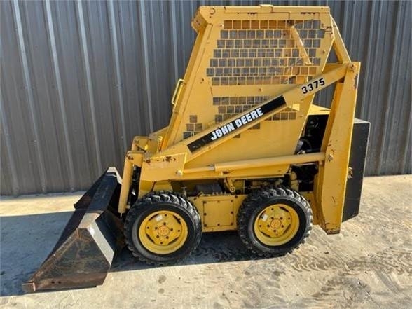 John Deere 3375