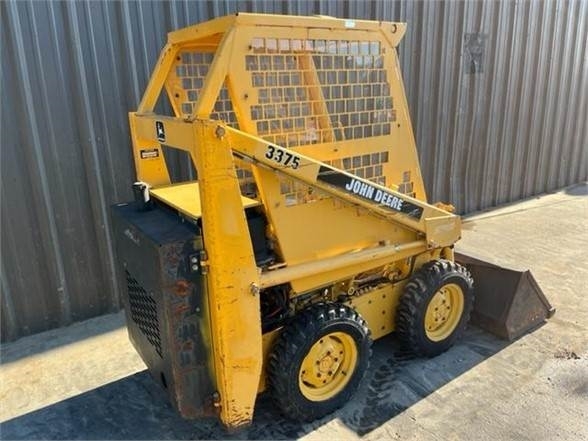 John Deere 3375