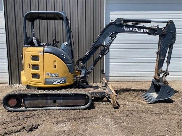 John Deere 35G