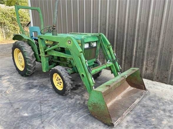 John Deere 850