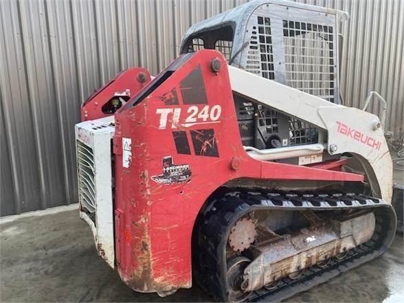 Takeuchi TL240