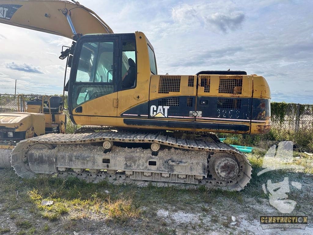 Caterpillar 325 CL