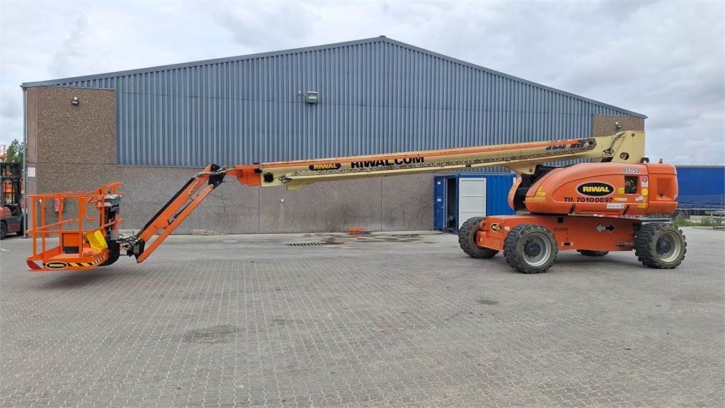 JLG 860SJG - Telescopic boom lifts - Construction Equipment - Boels