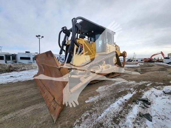 CAT D8T