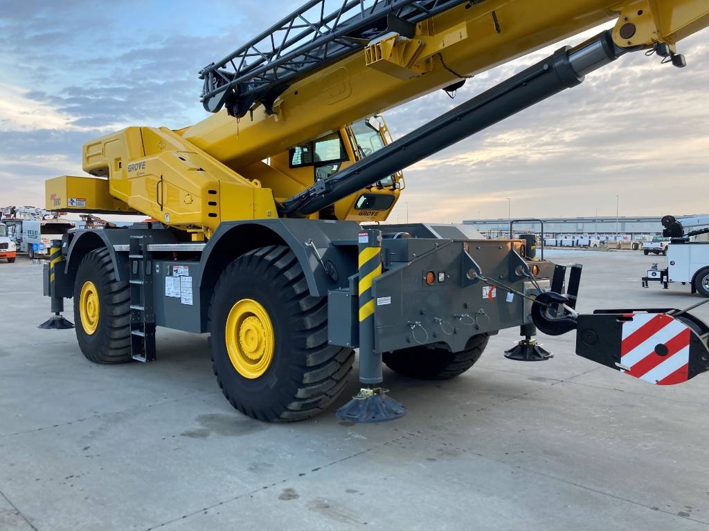 Grove GRT880 - Rough Terrain Cranes - Manitowoc Used Cranes