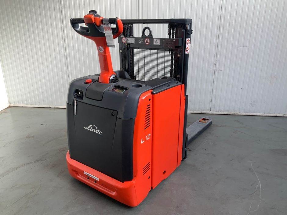 Linde L12L - Pedestrian stacker - Material Handling - Reesink Used ...