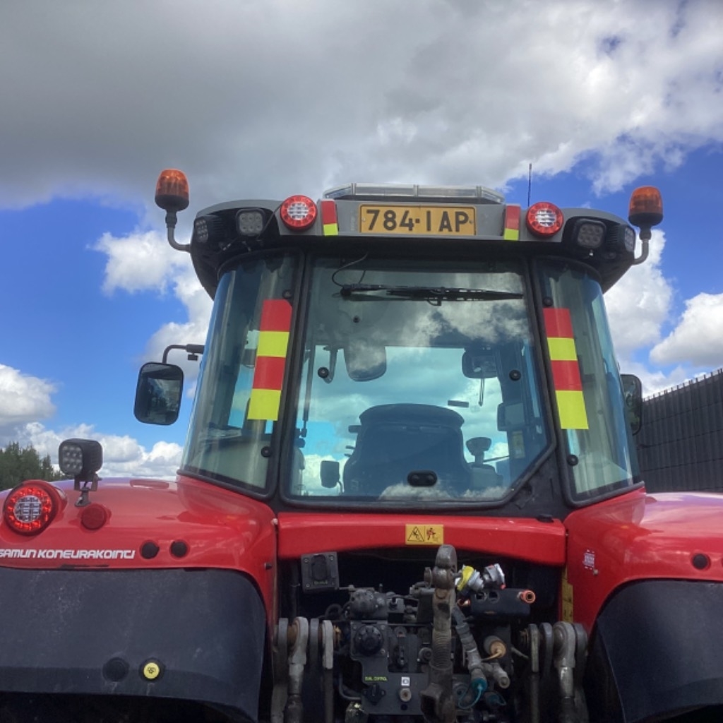 Massey Ferguson 7624 - Traktorit - Maatalous - Turun Konekeskus