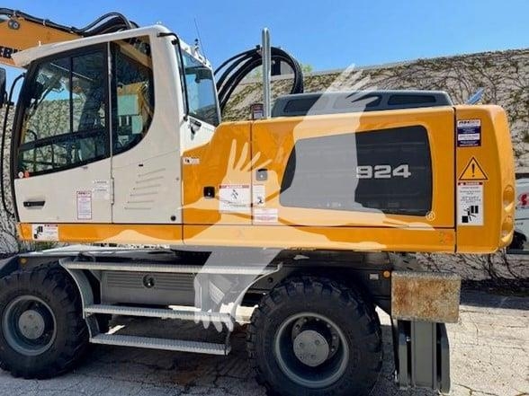 Liebherr A924 LITRONIC