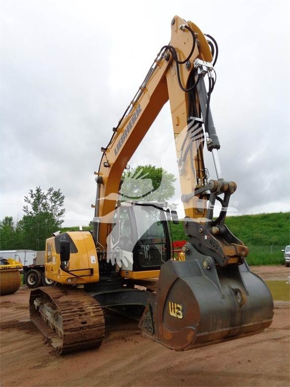 Liebherr R920 COMPACT LITRONIC