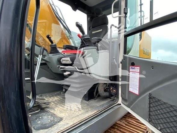 Liebherr R936 COMPACT LITRONIC