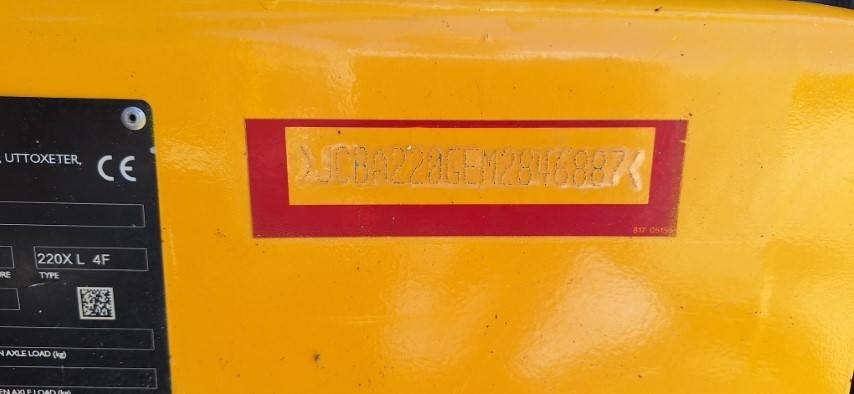 JCB 220X LC - Tracked excavators - Construction - Terra World