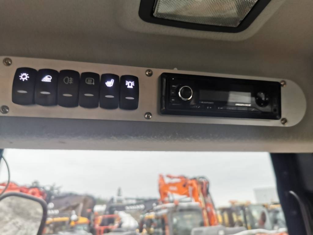 Buy Used JCB 413S Wheel loader for sale in Stockholm, Sweden · PAN TRADING