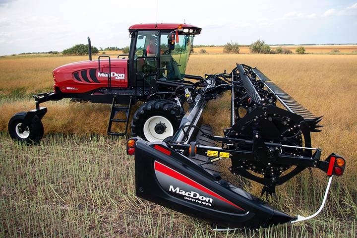 MacDon M155 - Windrowers, Price: £68,000, Year of manufacture: 2012 ...