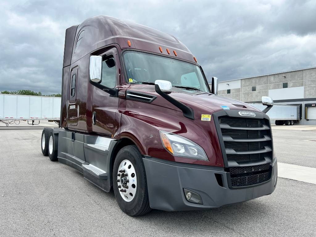 Freightliner Heavy Duty Trucks & Truck Trailers For Sale | Ritchie List