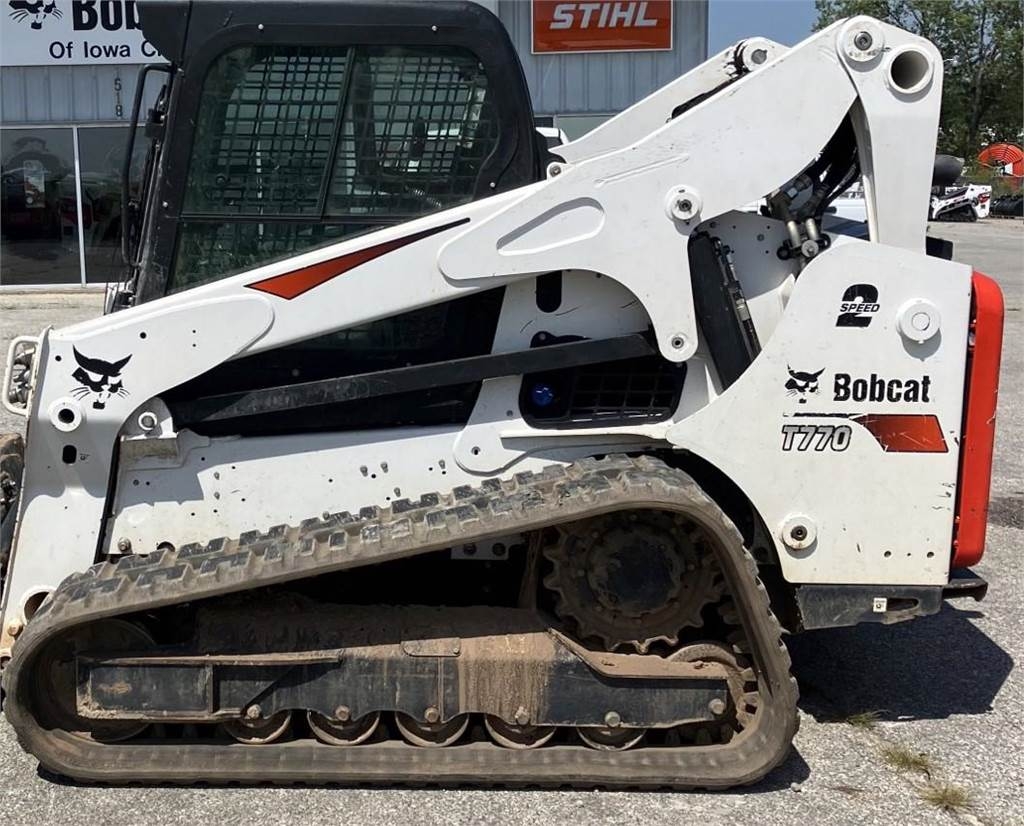 Bobcat T770