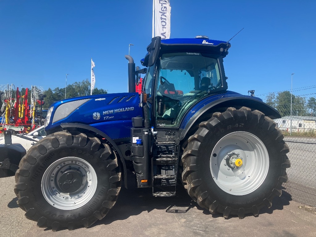 New Holland T7.300 New Gen Blue Power FLP - Traktorer - Lantbruk ...