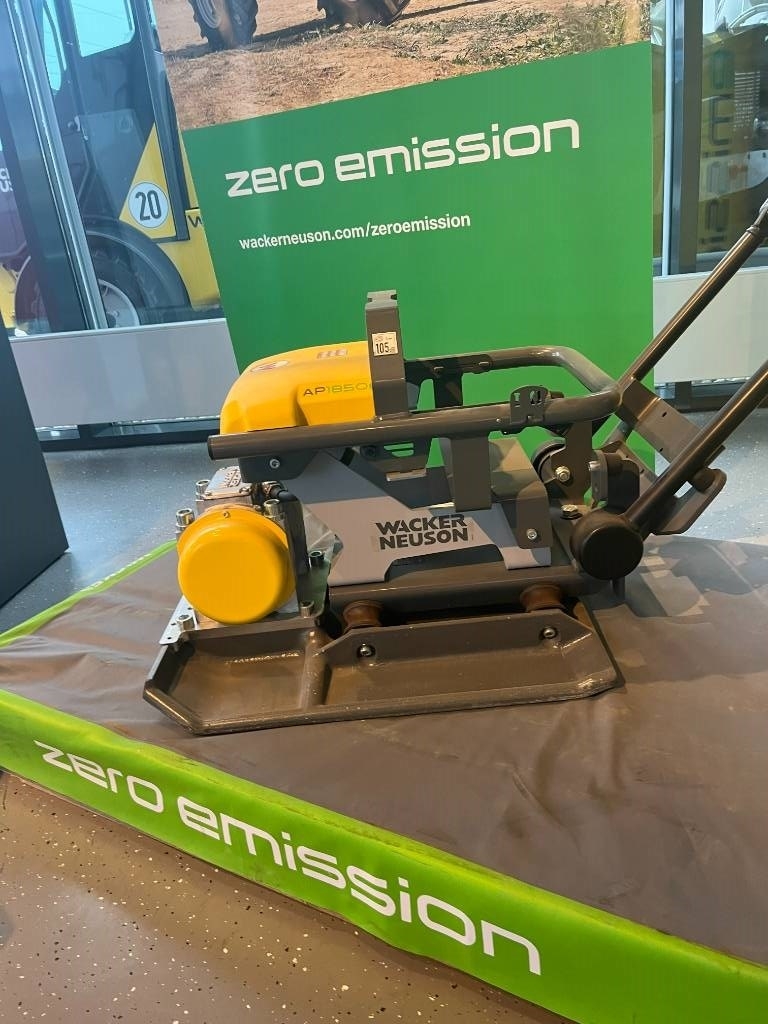 Wacker Neuson AP1850e - Vibratory Plates - Products - Wacker Neuson ...
