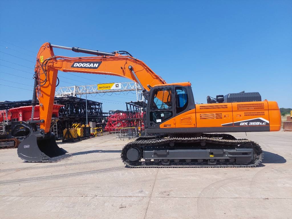Doosan DX360LC-7M (2 pieces available) - Crawler excavators ...