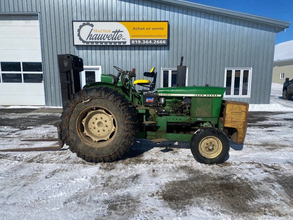 John Deere 2130