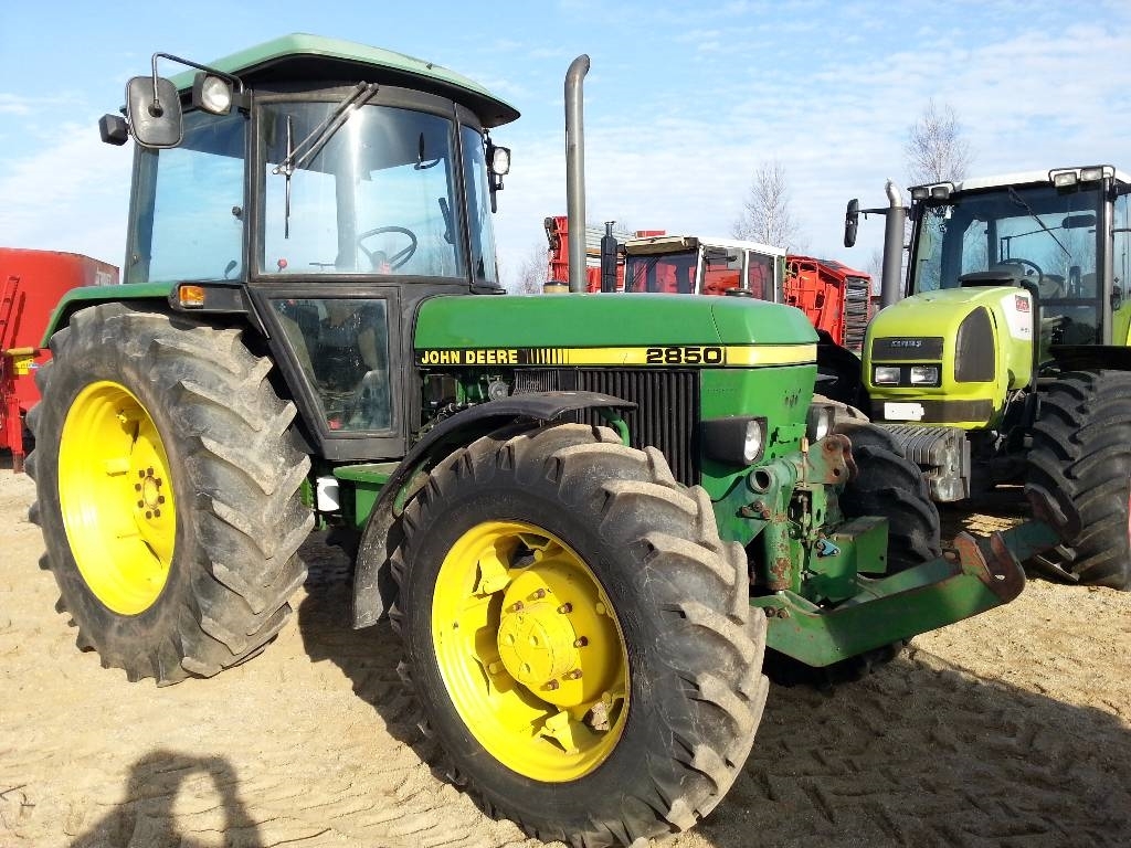 John Deere 2850 - Tractors, Price: £8,230, Year of manufacture: 1988 ...