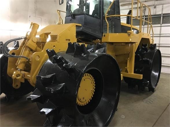 CAT 826G