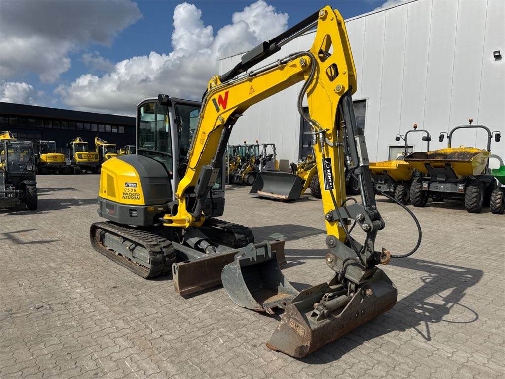 Wacker Neuson ET42 - Tracked / Mini excavators - Products - Wacker Neuson