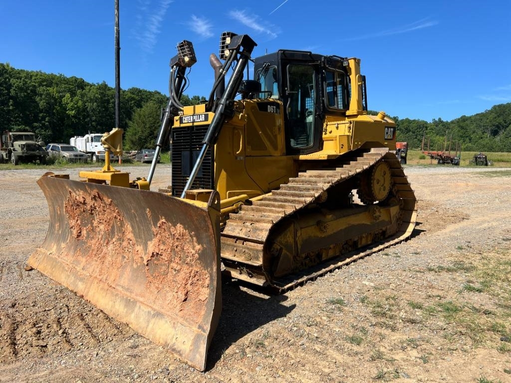 CAT D 6 T LGP VP