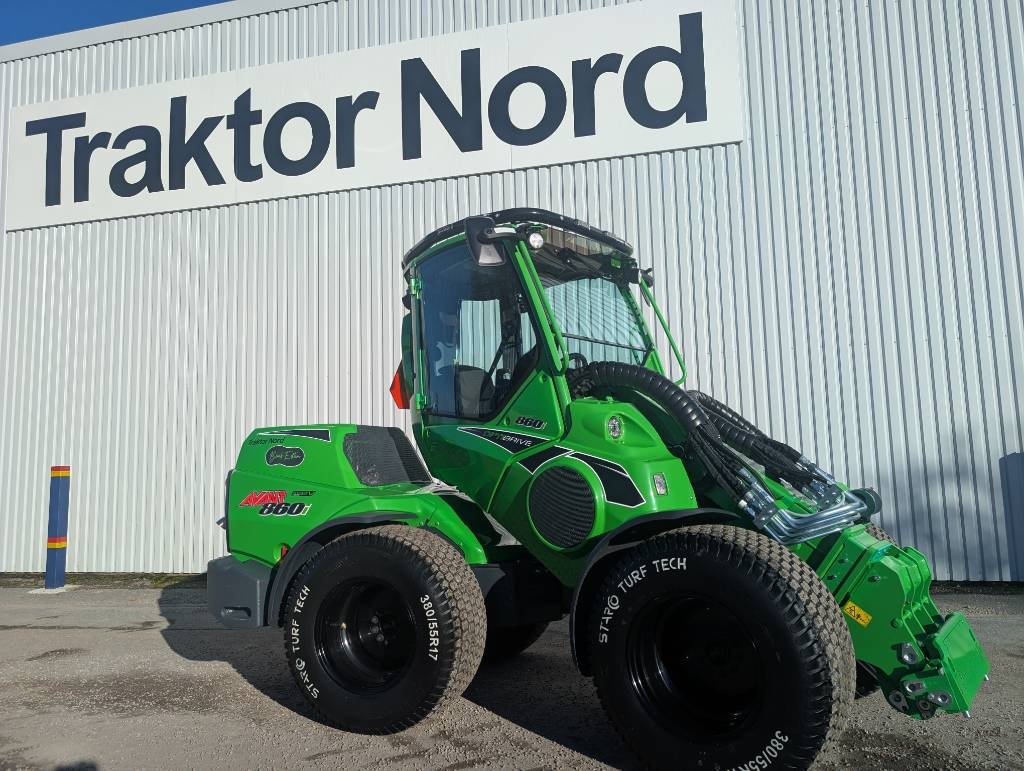 Avant 860 i BLACK EDITION! Super lagerkampanj! - Kompaktlastare ...