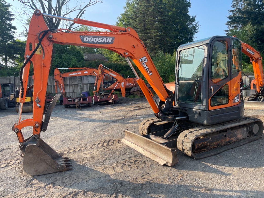Doosan DX 60 R