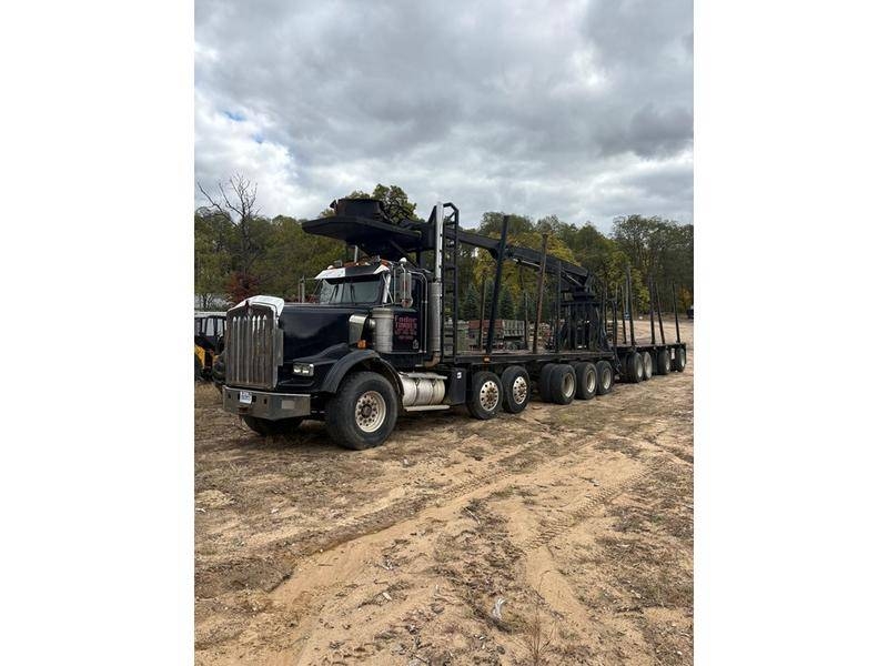 Kenworth Log Truck
