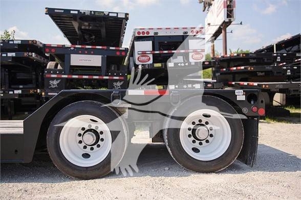 Fontaine RENT ME! Fontaine 40 ton Lowboy RGN