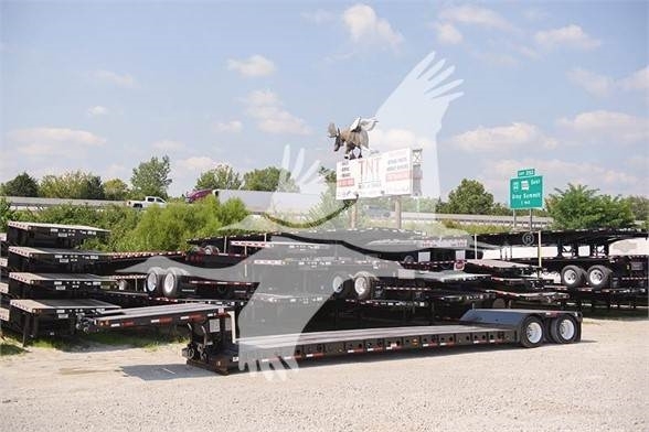 Fontaine RENT ME! Fontaine 40 ton Lowboy RGN