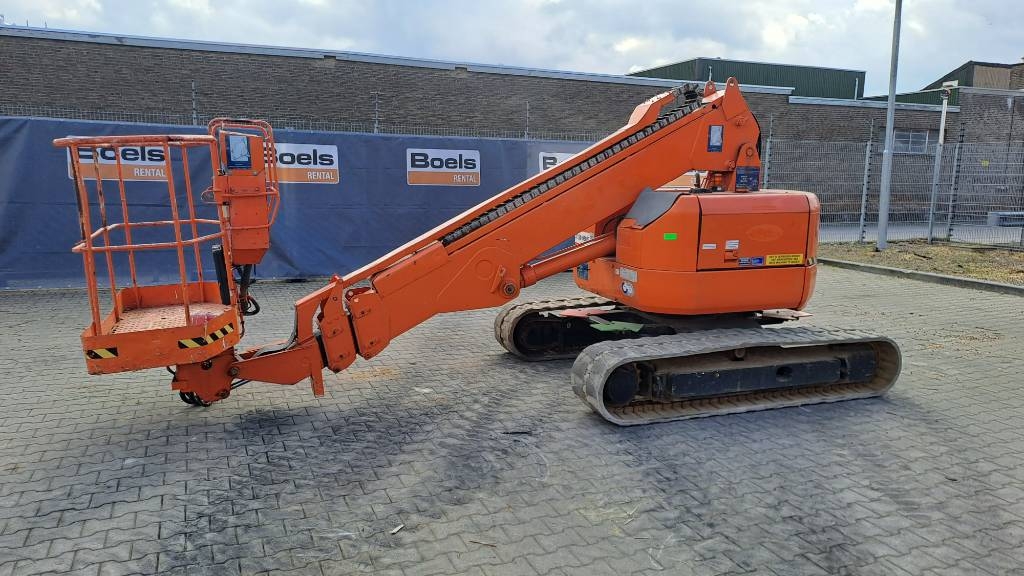 Hitachi HX99B - Telescopic boom lifts - Construction Equipment - Boels