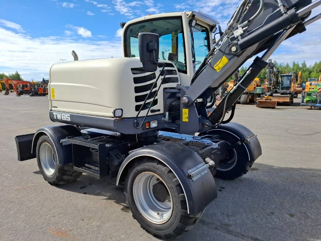 Terex TW 85 / Rasvari, Engcon+pihdit, Lämmitin, - Wheeled Excavators ...