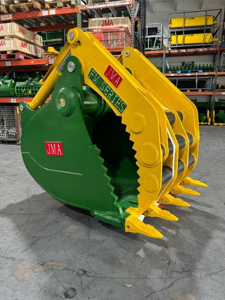 JM Attachments 48" FM Series Claw Bucket for Komatsu PC190