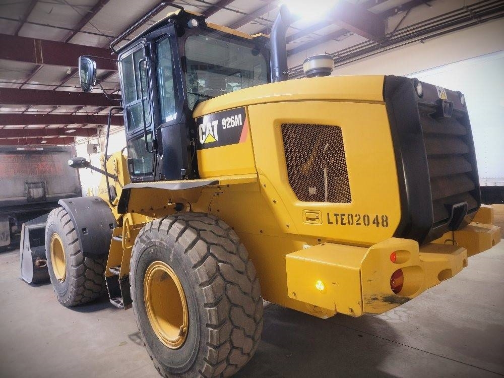 CAT 926M