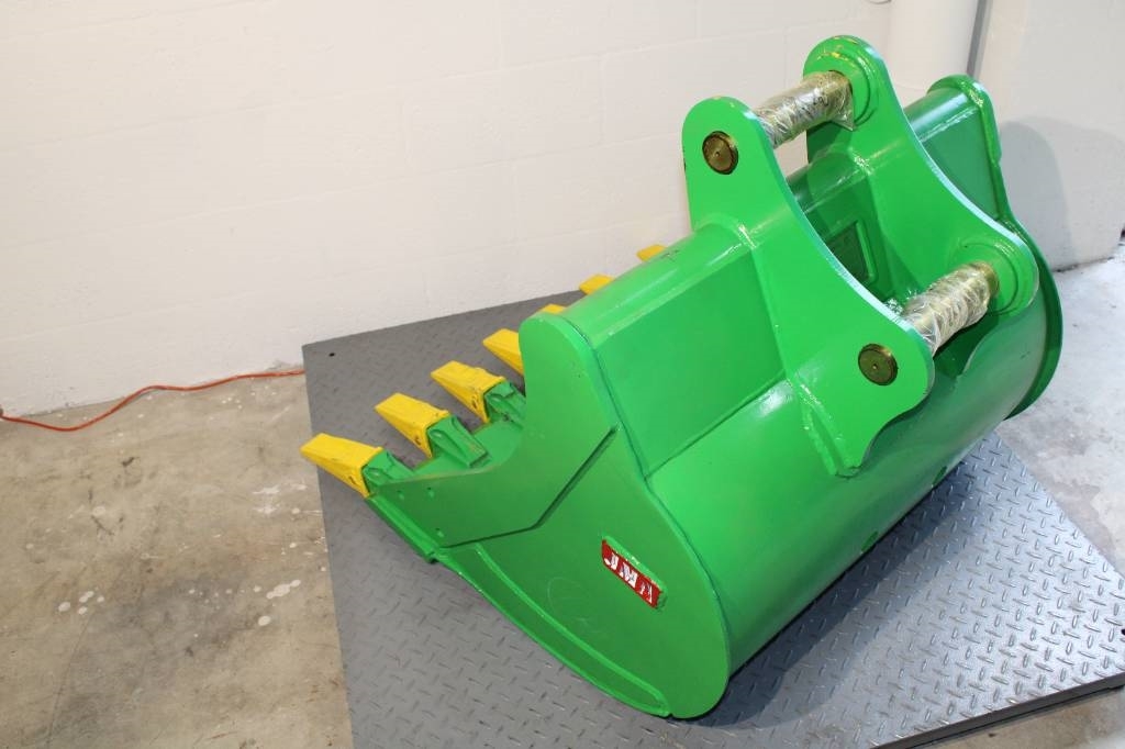 JM Attachments GP Bucket 36" for Takeuchi TB180