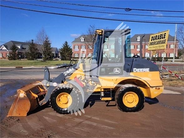 John Deere 244J